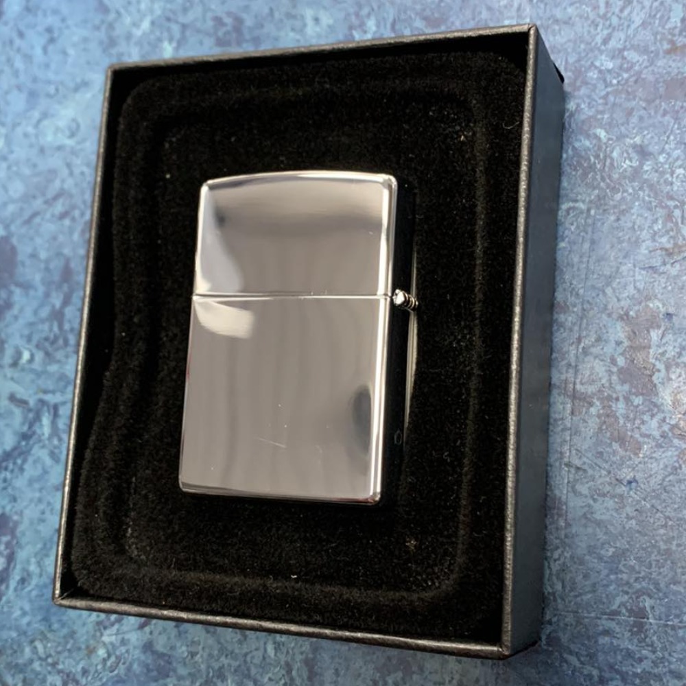 Pre-owned Zippo Legend John Wayne Collector Edition Lighter - Own4Less